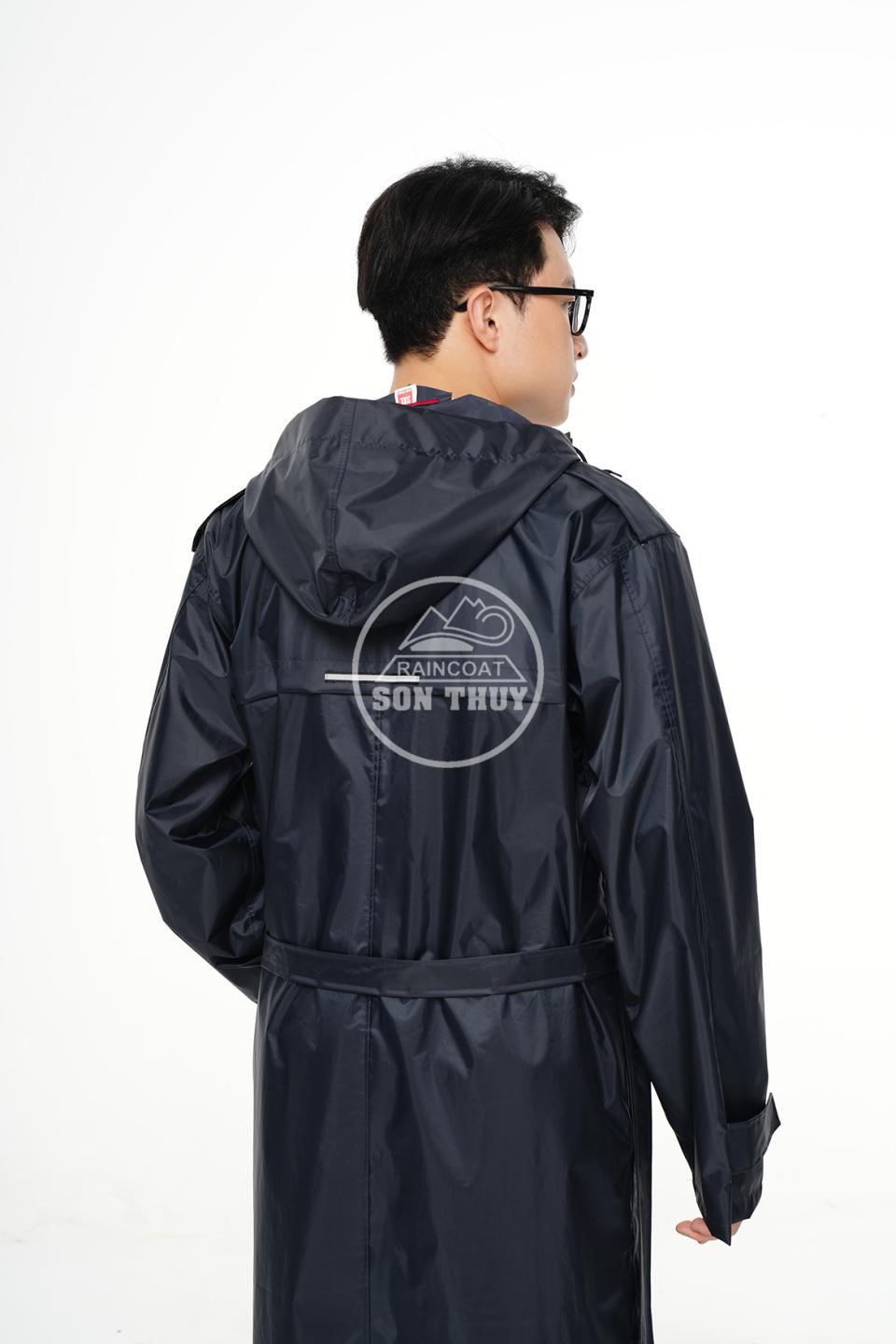 Áo mưa manto - sản phẩm bắt kịp xu hướng thời trang